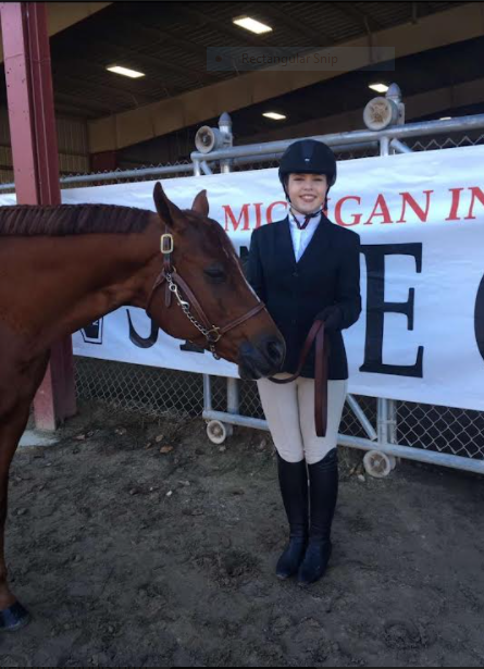 Equestrian team rides to a successful season – The Moxie Mountie